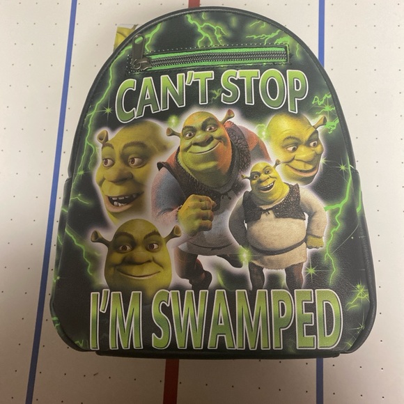 Dreamworks | Bags | New Dreamworks Shrek Glowinthedark Lounge Fly Bag ...